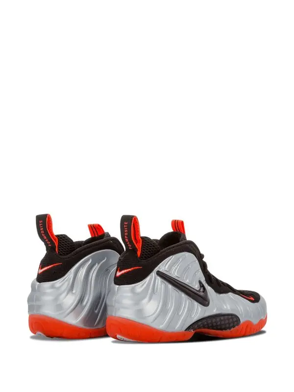 Nike Foamposite Pro Sneakers - Grey