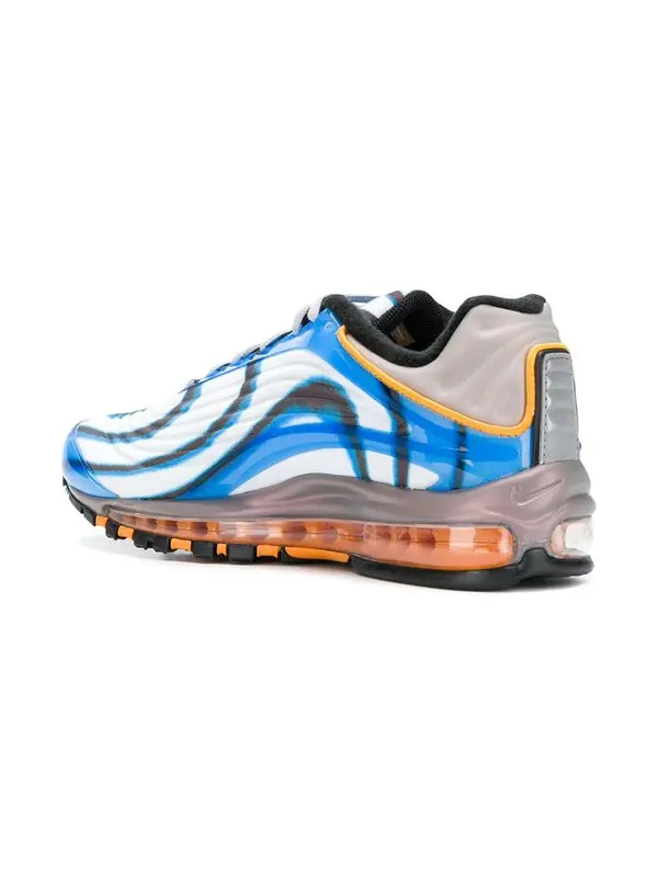 Nike Max Deluxe Sneakers