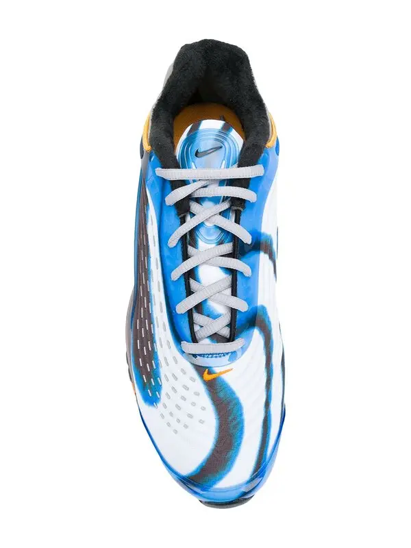 Nike Max Deluxe Sneakers