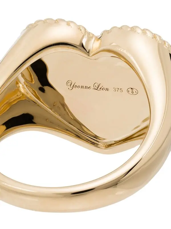 Yvonne Léon 9kt Yellow Diamond Heart Signet Ring
