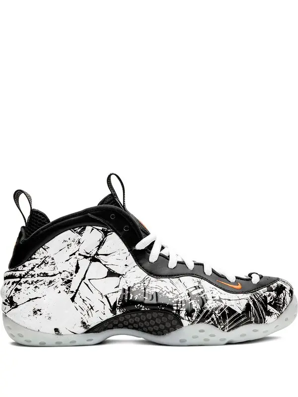 Nike Air Foamposite One Sneakers