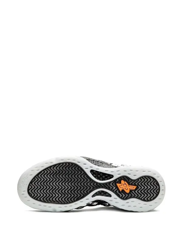 Nike Air Foamposite One Sneakers