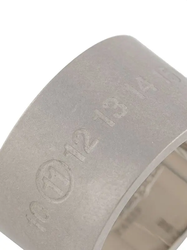 MAISON MARGIELA Numbers Engraved Band Ring