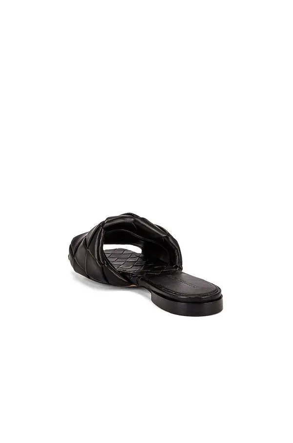 Bottega Veneta Lido Sandals - Black