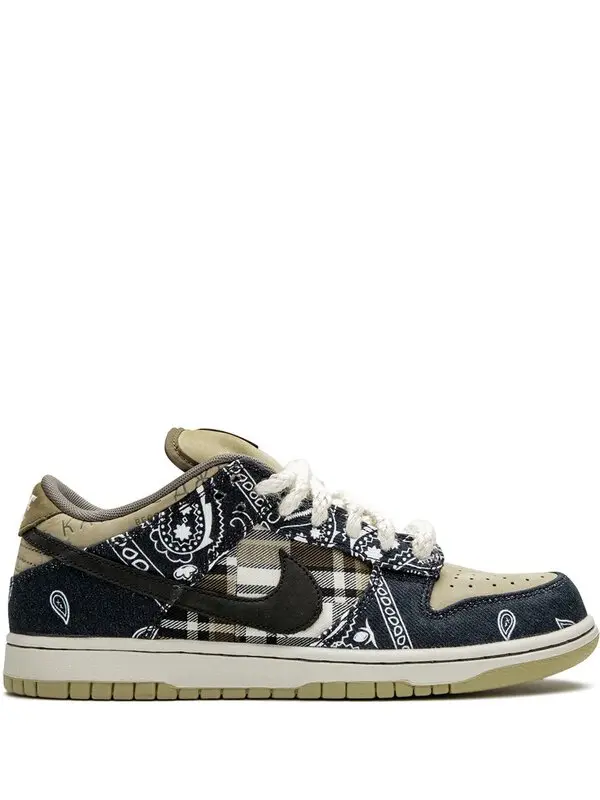 Nike X Travis Scott Sb Dunk Low Qs Sneakers