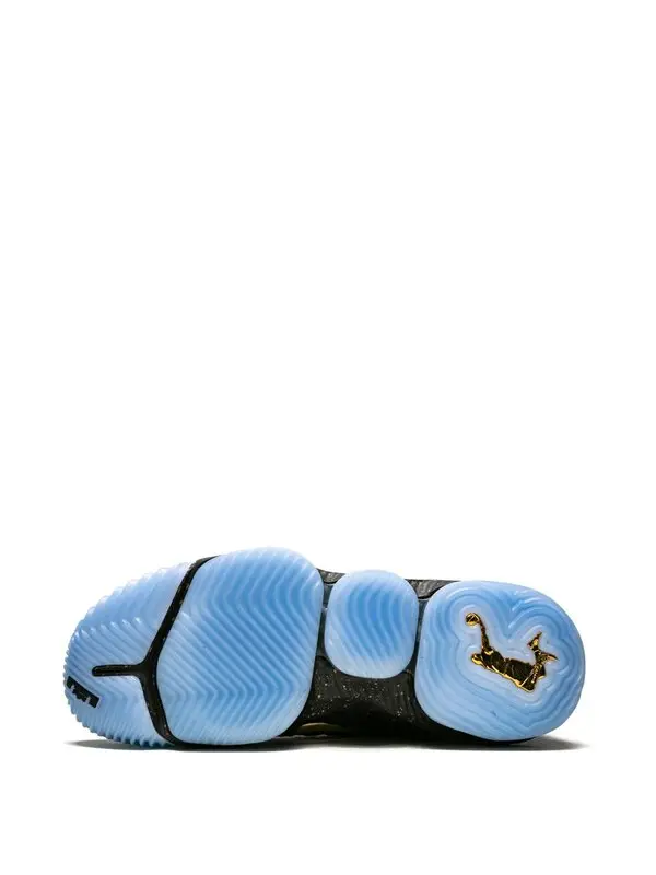 Nike Lebron Xvi Kc Sneakers