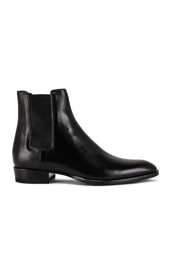 Saint Laurent Wyatt 30 Chelsea Boot - Black