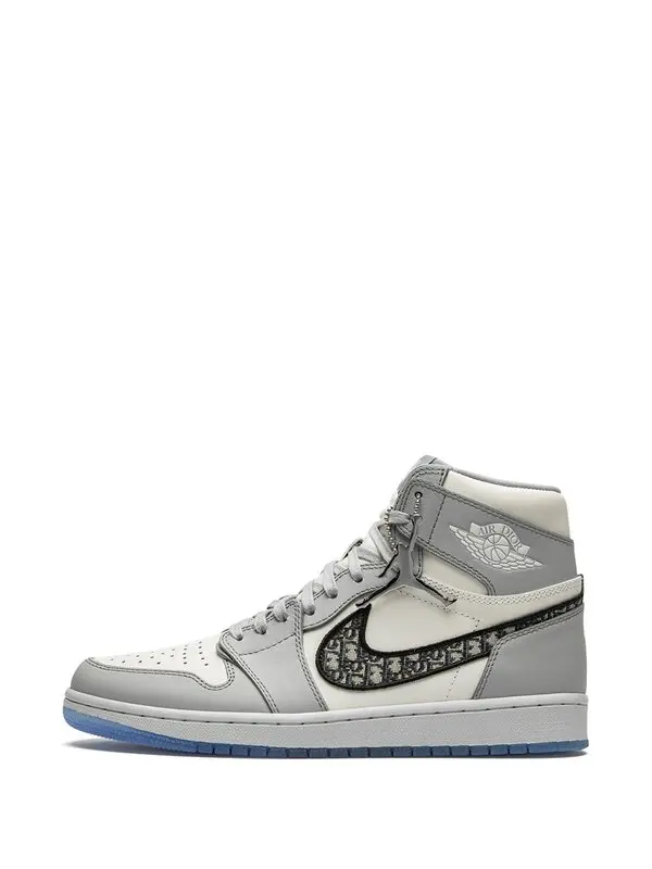 JORDAN X Dior Air 1 Retro High Sneakers - White