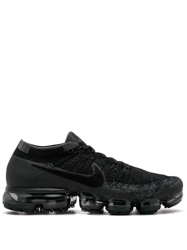Nike Air Vapormax Flyknit Sneakers