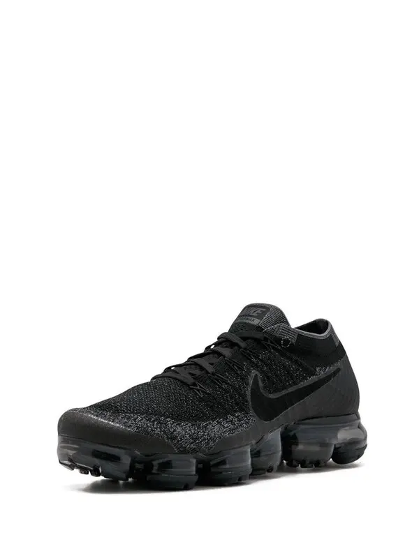 Nike Air Vapormax Flyknit Sneakers