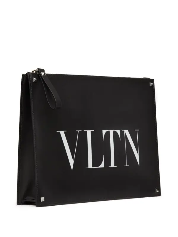 Valentino Garavani Vltn Rockstud Clutch