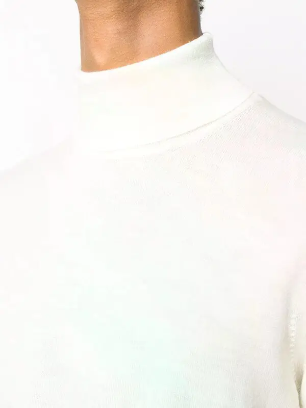 FILERIA Fine Knit Roll Neck Jumper