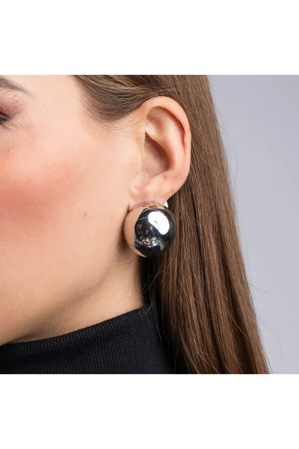 KENNETH JAY LANE Polished Button Clip Earrings