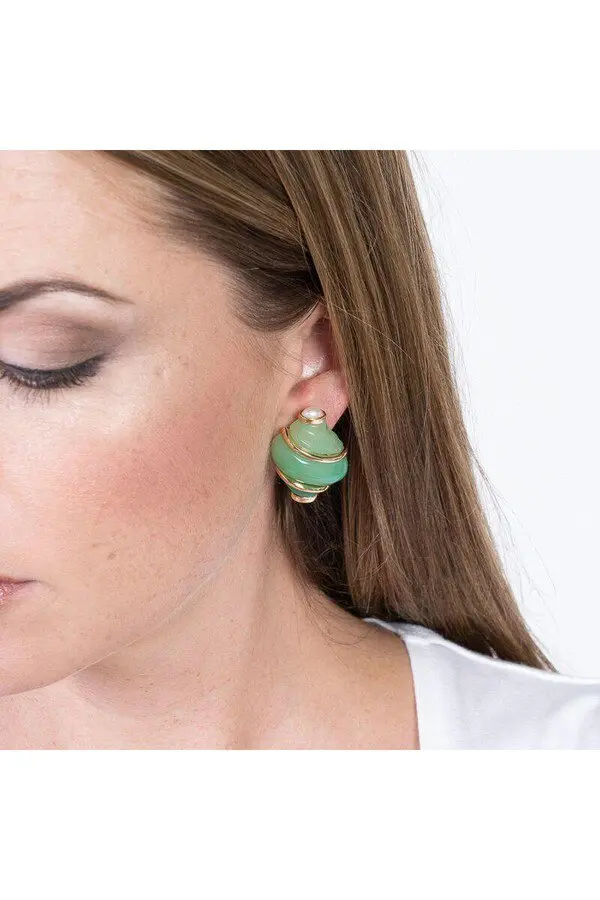 KENNETH JAY LANE Jade Shell Clip-on Earrings - Gold