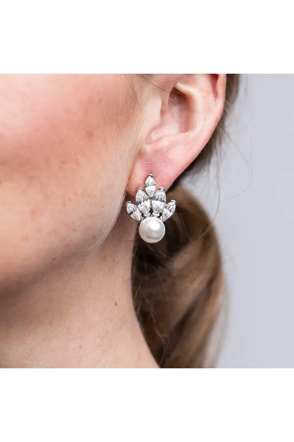KENNETH JAY LANE Crystal And Pearl Clip-on Earrings - White