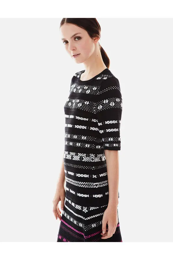 Novis The Yellowstone Elbow Sleeve Sweater