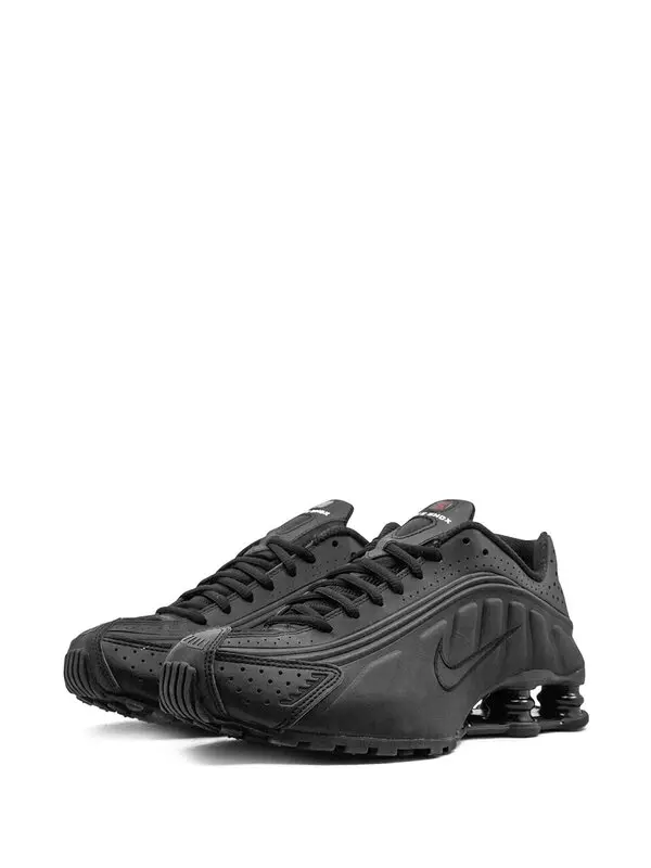 Nike Shox R4 Sneakers - Black