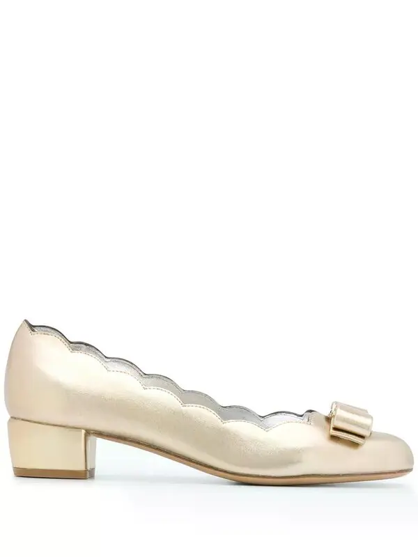 FERRAGAMO Vara Bow Pumps