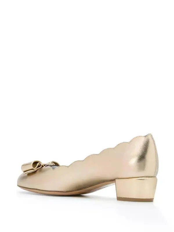FERRAGAMO Vara Bow Pumps