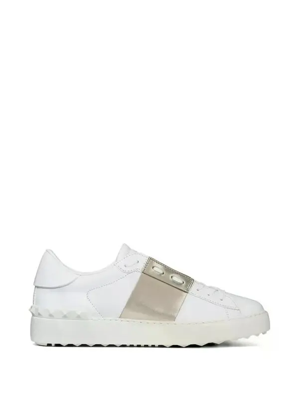Valentino Garavani Open Low-top Leather Sneakers