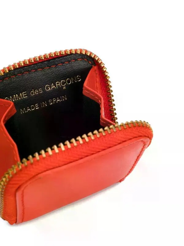 Comme Des Garçons Zipped Leather Purse