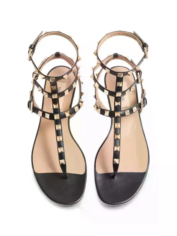 Valentino Garavani Rockstud Leather Flip-flops - Black