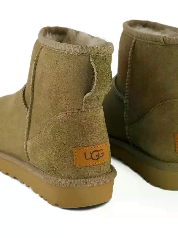 UGG Classic Mini Ii Round-toe Boots