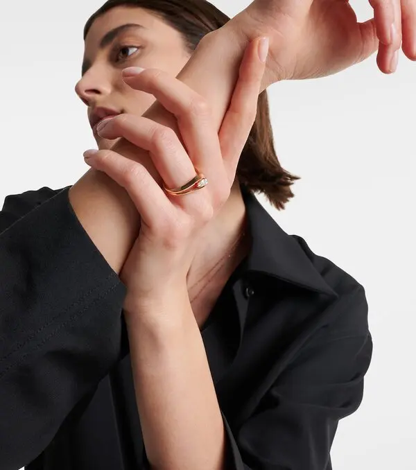 REPOSSI Serti Inversé Ring