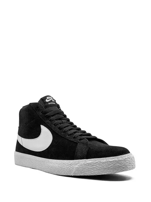 Nike Sb Zoom Blazer Mid Sneakers