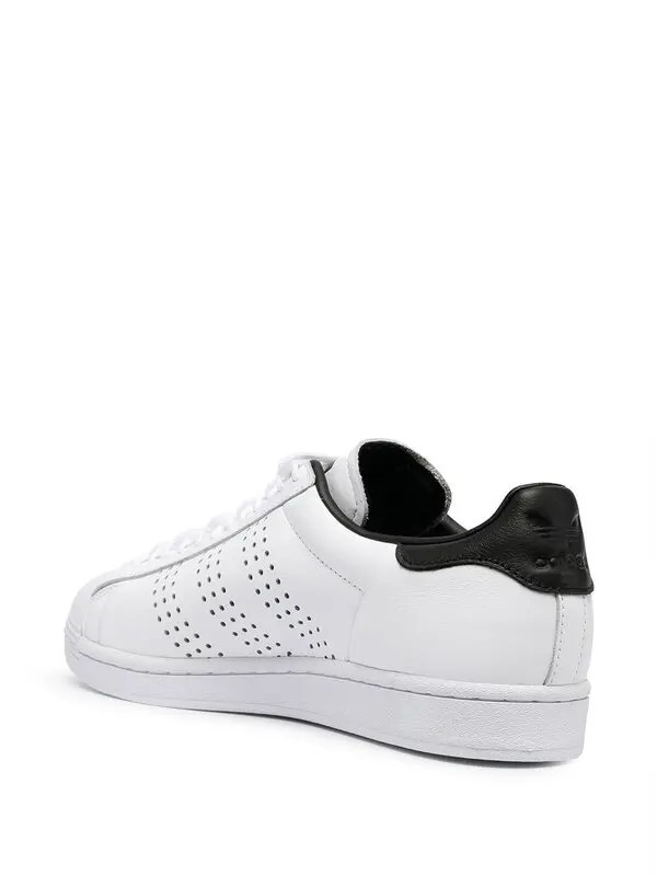 Adidas Superstar Low Top Sneakers - White
