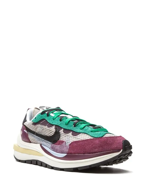 Nike X Sacai Vaporwaffle Sneakers - Purple