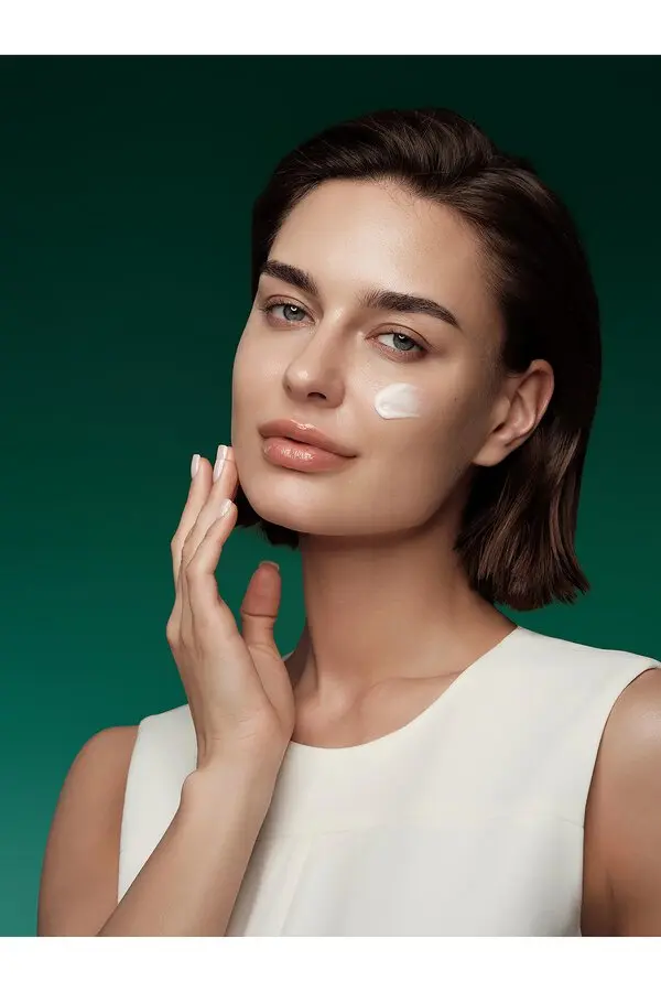 REVIVE Renewal Brightening Serum