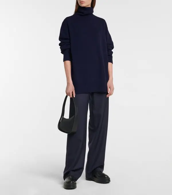 THE ROW Milina Turtleneck Sweater - Blue