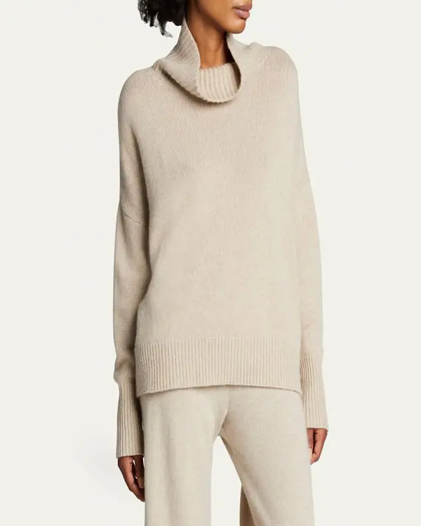 LISA YANG Heidi Cashmere Turtleneck Sweater - Sand