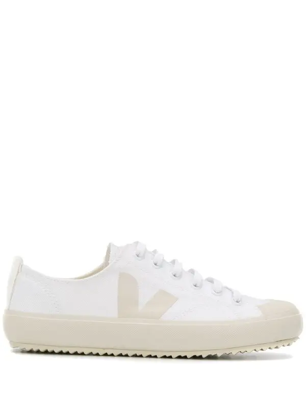 VEJA Nova Plimsoll Sneakers