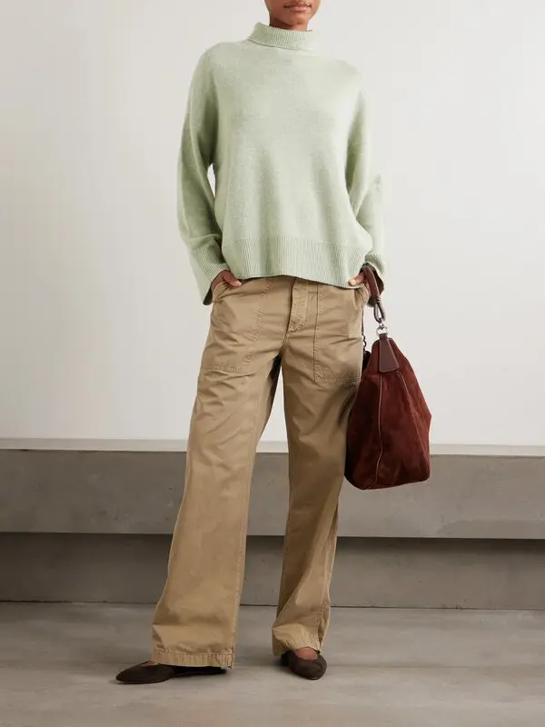 Le Kasha Organic Cashmere Turtleneck Sweater