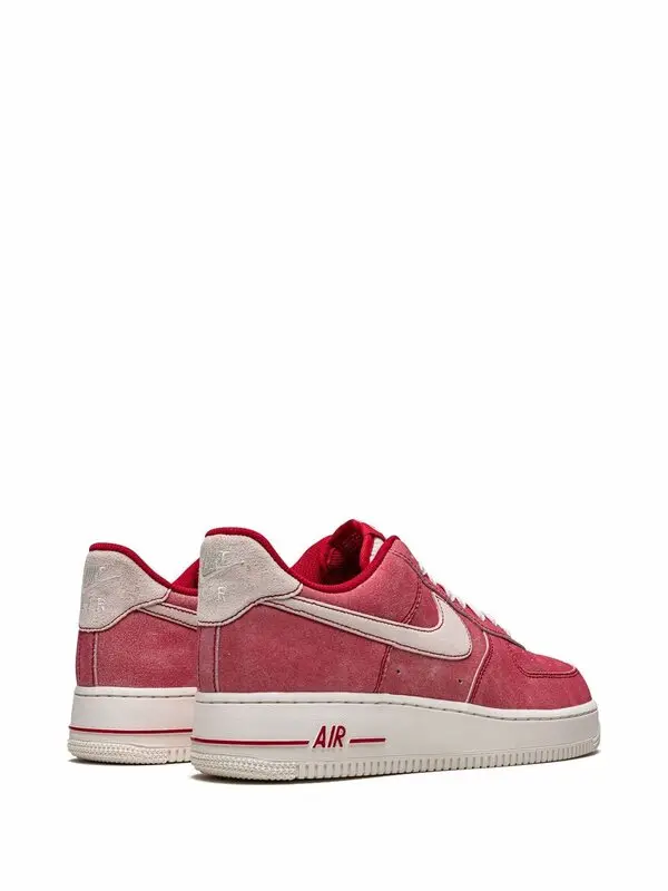Nike Air Force 1 '07 Lv8 Dusty Sneakers - Red