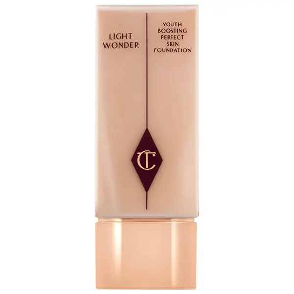 Charlotte Tilbury Light Wonder Foundation