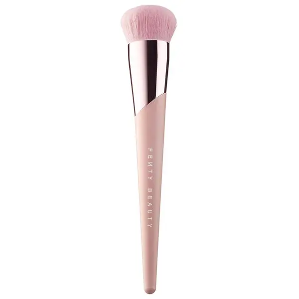 FENTY BEAUTY Kabuki-buff Foundation Brush 115 - One-color