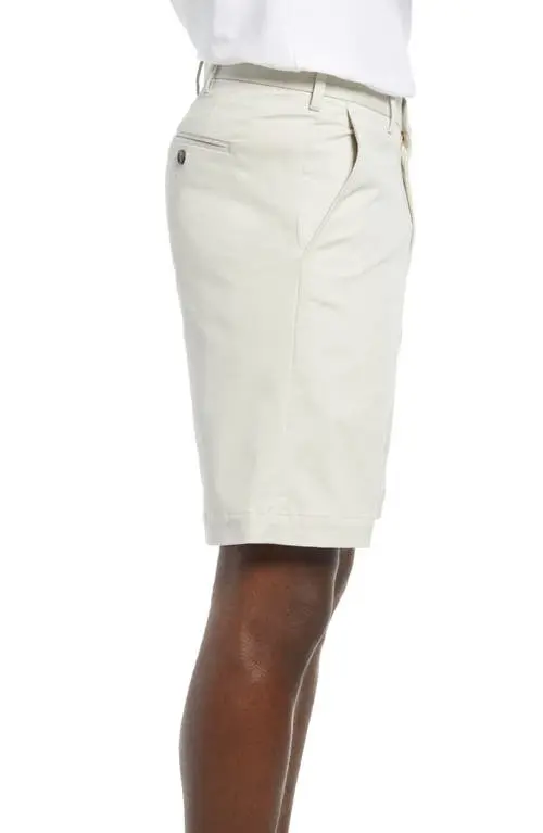 VINTAGE 1946 Classic Flat Front Chino Shorts - Stone
