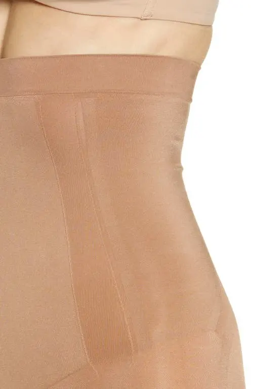 Spanx Spanxsculpt™ Oncore High Waist Midthigh Shorts - Caf Au Lait