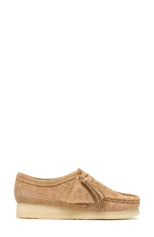Clarks Wallabee Chukka Suede Lace-up Shoes - Tan Intere