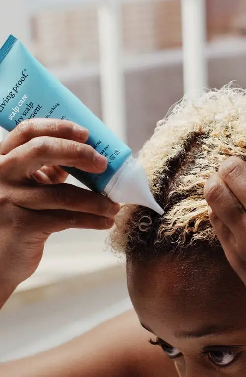 Living Proof Scalp Care Dry Scalp Treatment - No Color