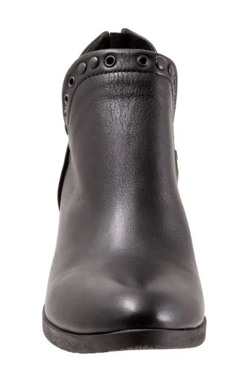 BUENO Cora Block Heel Bootie