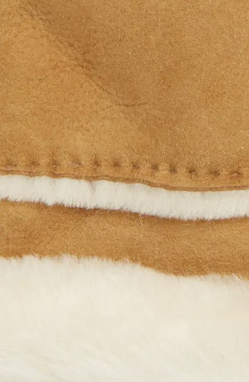 UGG Seamed Touchscreen Compatible Shearling Gloves - Chestnut