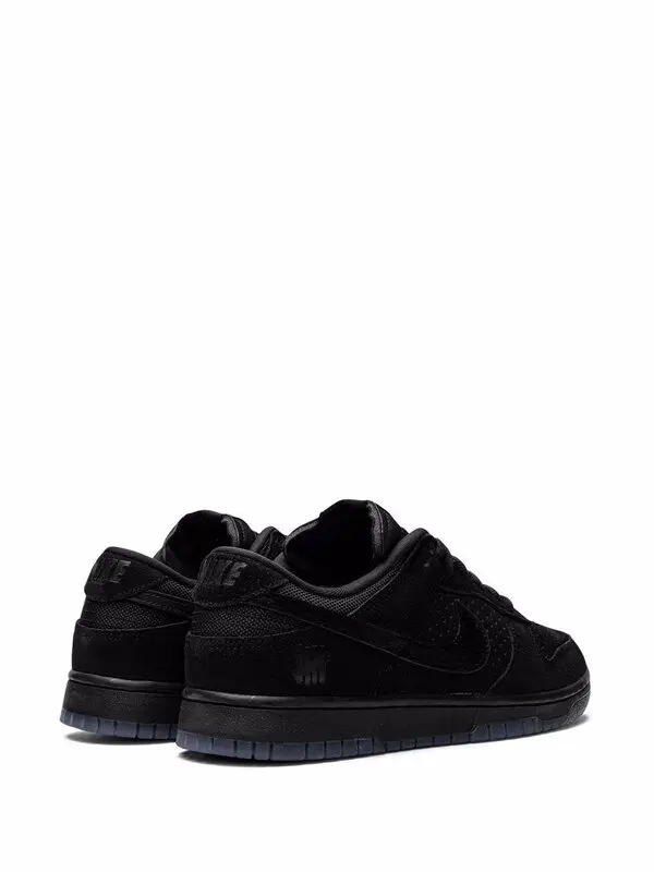 Nike X Undefeated Dunk Low Sp Sneakers