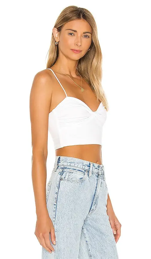 LOVERS AND FRIENDS Twist Front Cropped Top