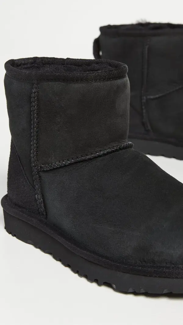 UGG Classic Mini Ii Boots - Black