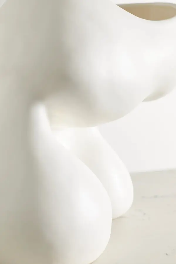 AMEN CANDLES Luminous Beings 01: Hikari Earthenware Sculpture - White
