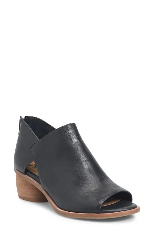 SOFFT Carleigh Peep Toe Bootie